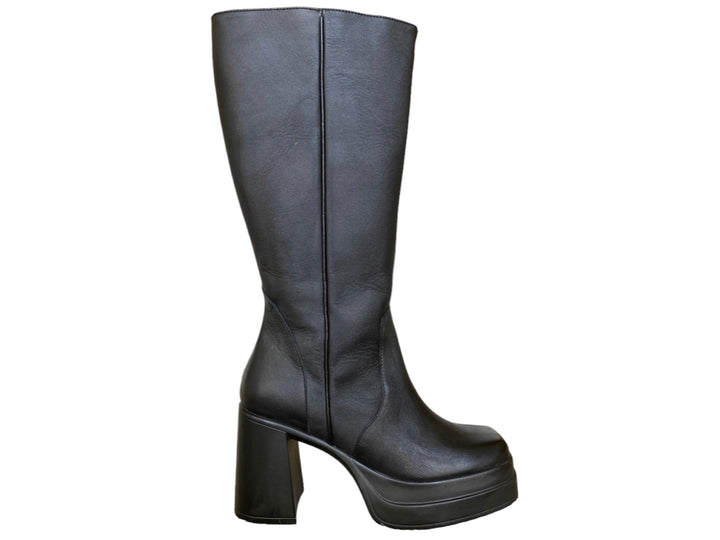 PREMIUM – Malvaloca